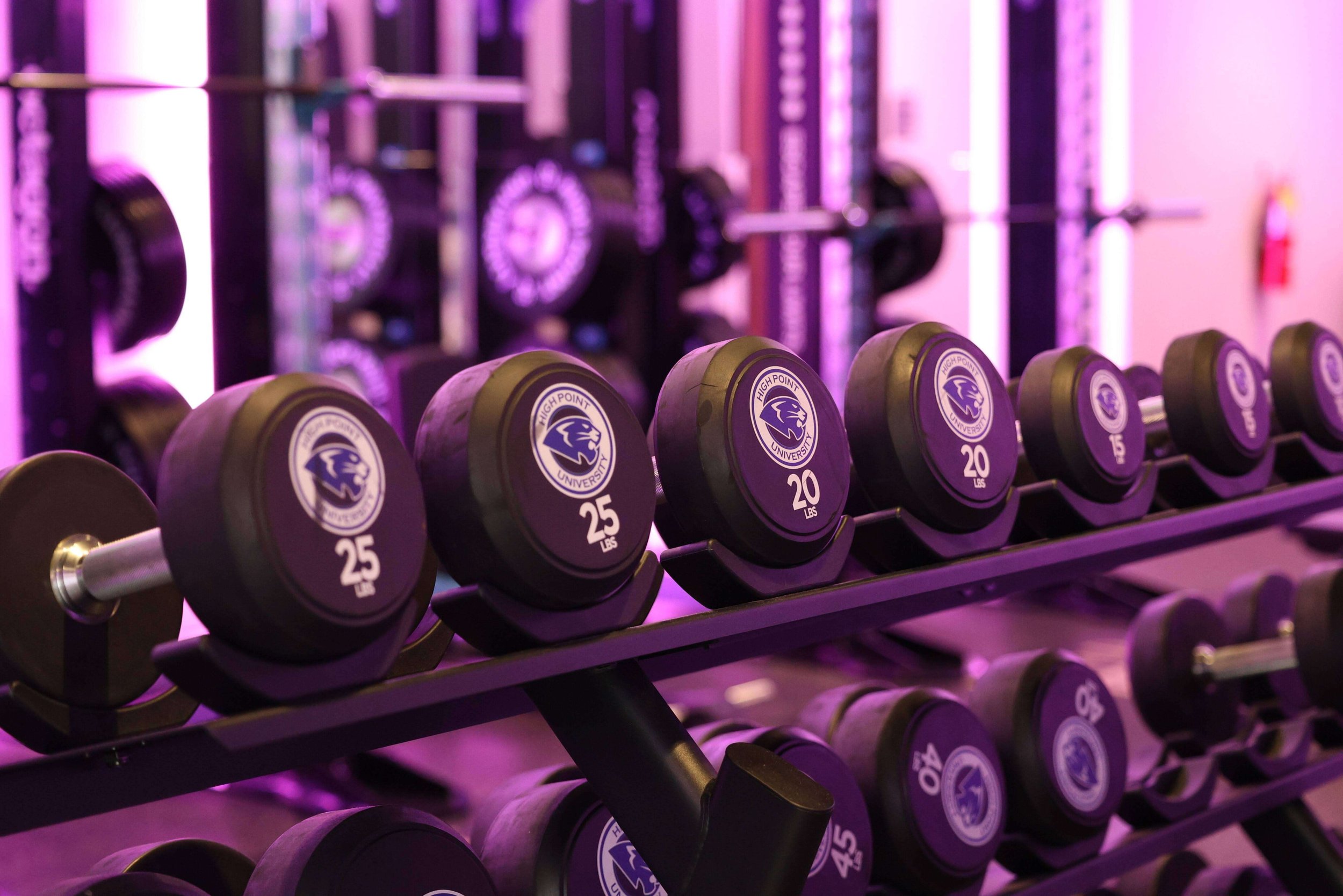 Free Weights - advantagefitness.com